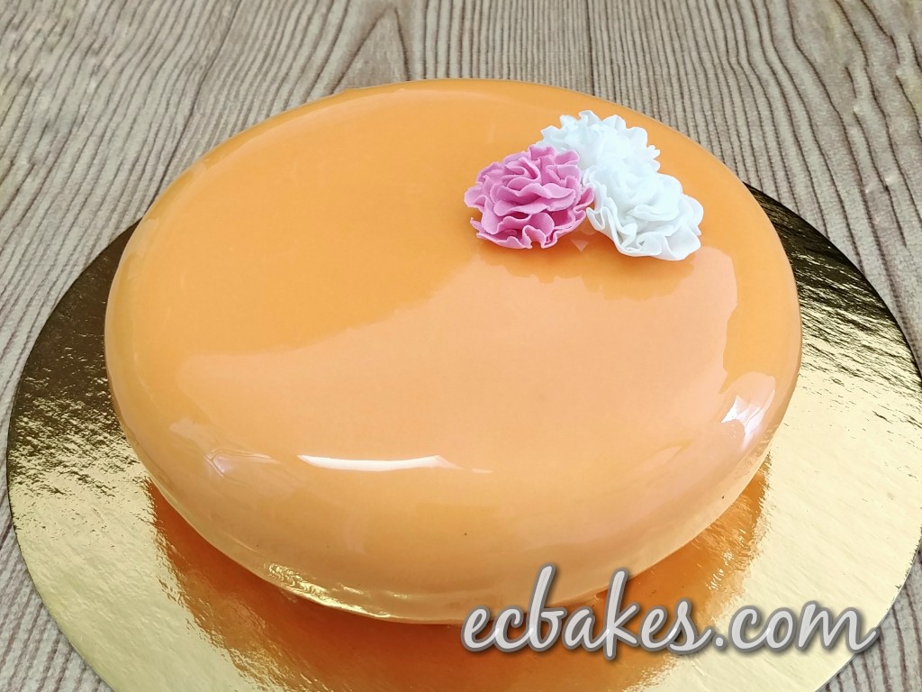 Mango Matcha Mousse Cake with Mirror Glaze 芒果抹茶慕絲鏡面蛋糕 – EC Bakes 小意思